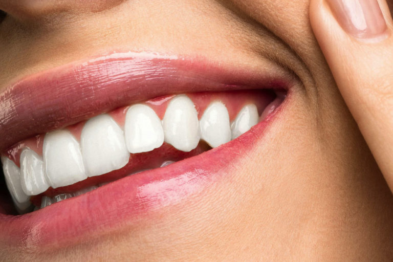 Healthy Gums, Healthy Smile: How Gum Health Affects Your Body